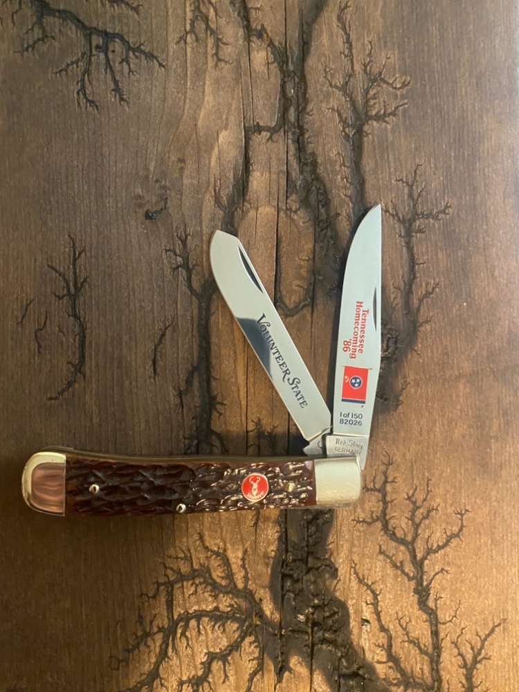 Red stag Tennessee Homecoming 1986 Trapper