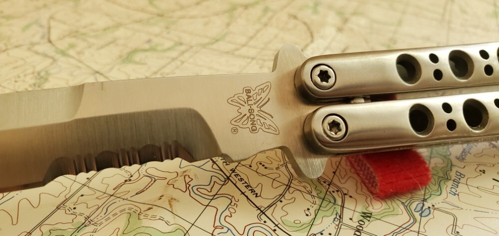 Benchmade - Model 42 Balisong - Serrated - T Latch