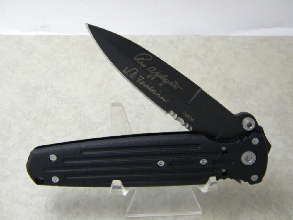 Gerber Applegate Fairbairn Covert Folder Black Lockback Knife