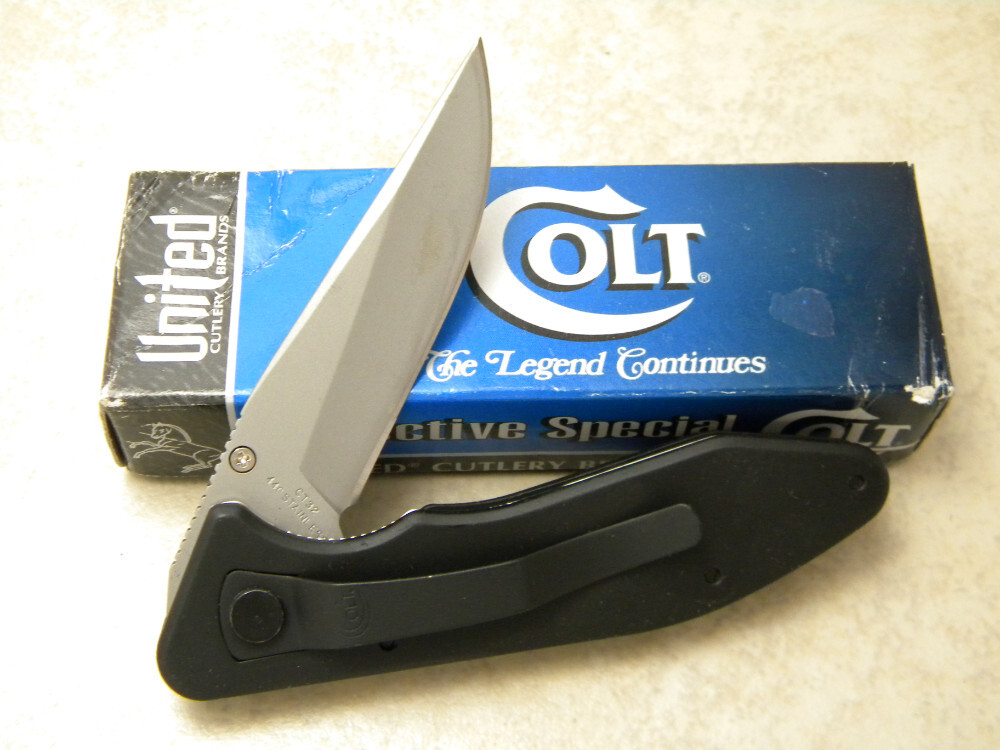 Colt CT-32-B Detective Special linerlock Knife NIB