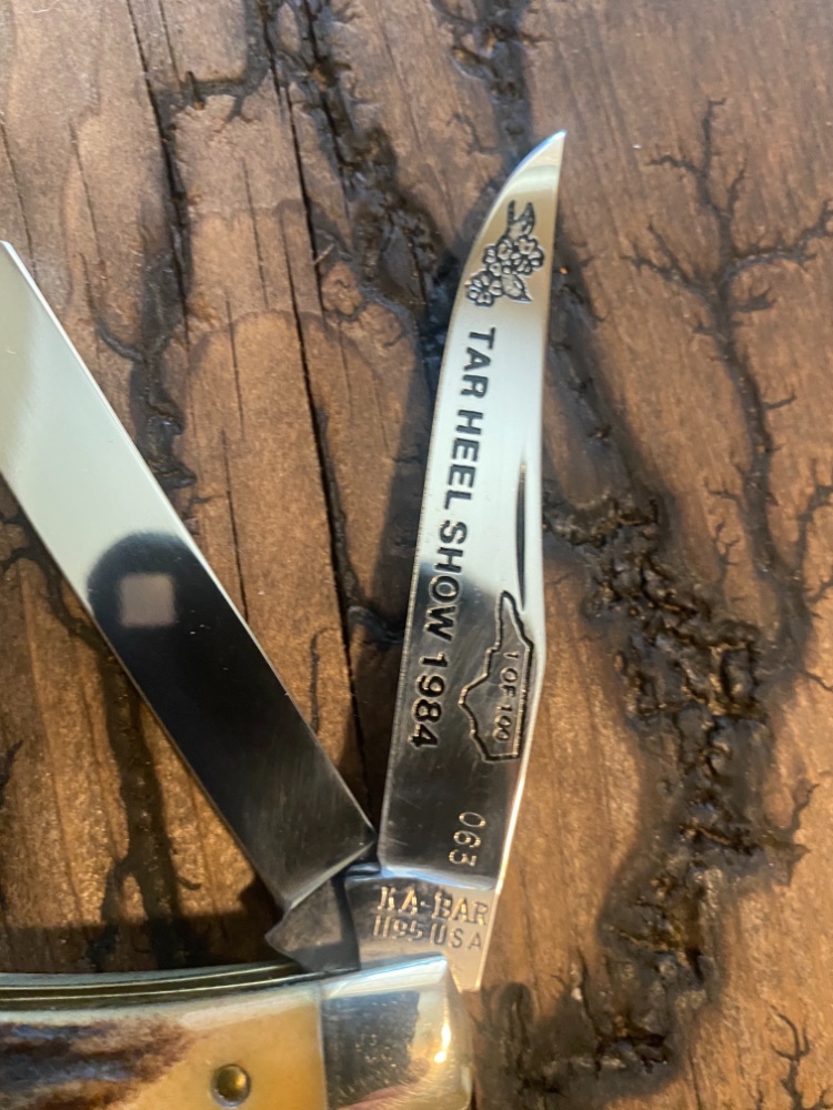 Ka-bar dog head stag trapper mint