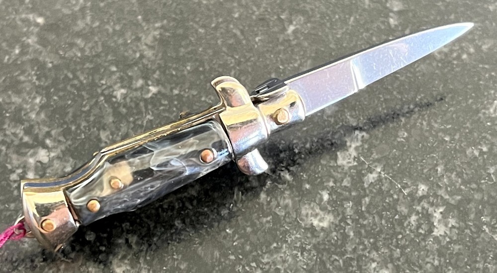 Miniature Switchblade Knife, Made In Italy, Vertical INOX Mark, Older ...