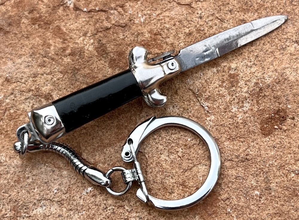 Miniature Switchblade Knife, Made In China, With Keychain, Unused