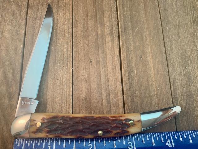 Robeson by Queen Toothpick Amber Jigged Bone