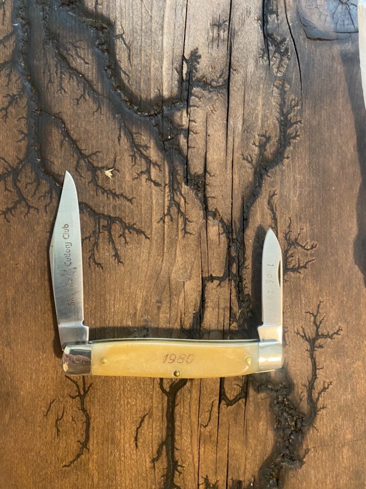 Original Col coon stockman bone handle 1980