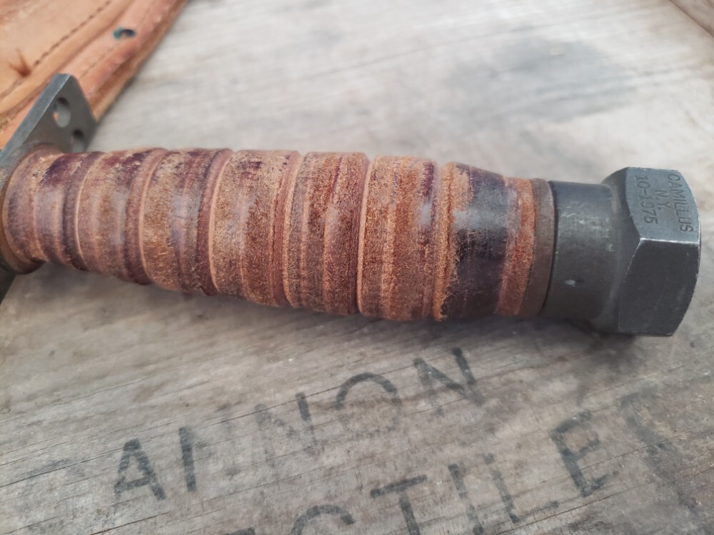 1975 Camillus Jet Pilot Survival Knife - mini "Kabar" style