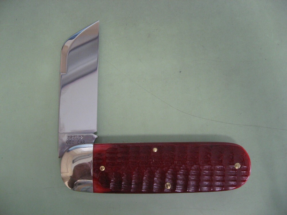 GREAT EASTERN 363122 TOENAIL CLIPPER BLOOD RED JIG BONE
