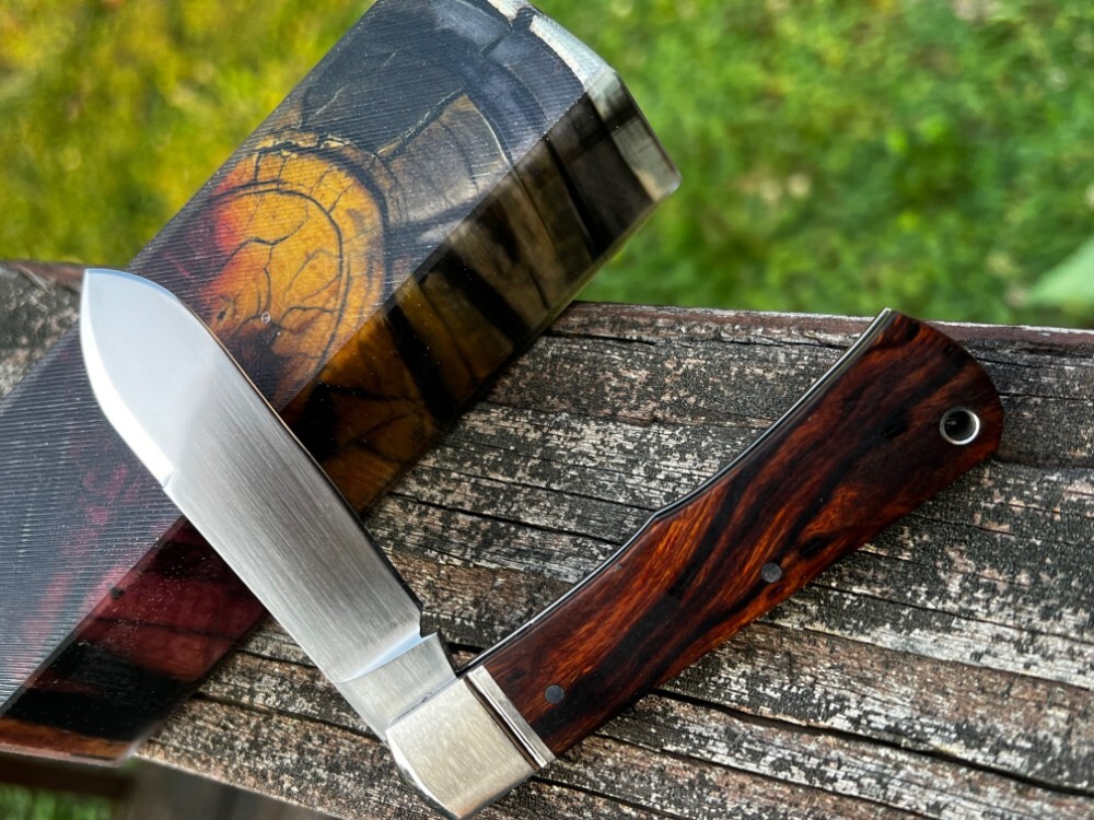 RIAAN RAS CUSTOM DESERT IRONWOOD MINI HUNTER CPM 154 STEEL *AMAZING*