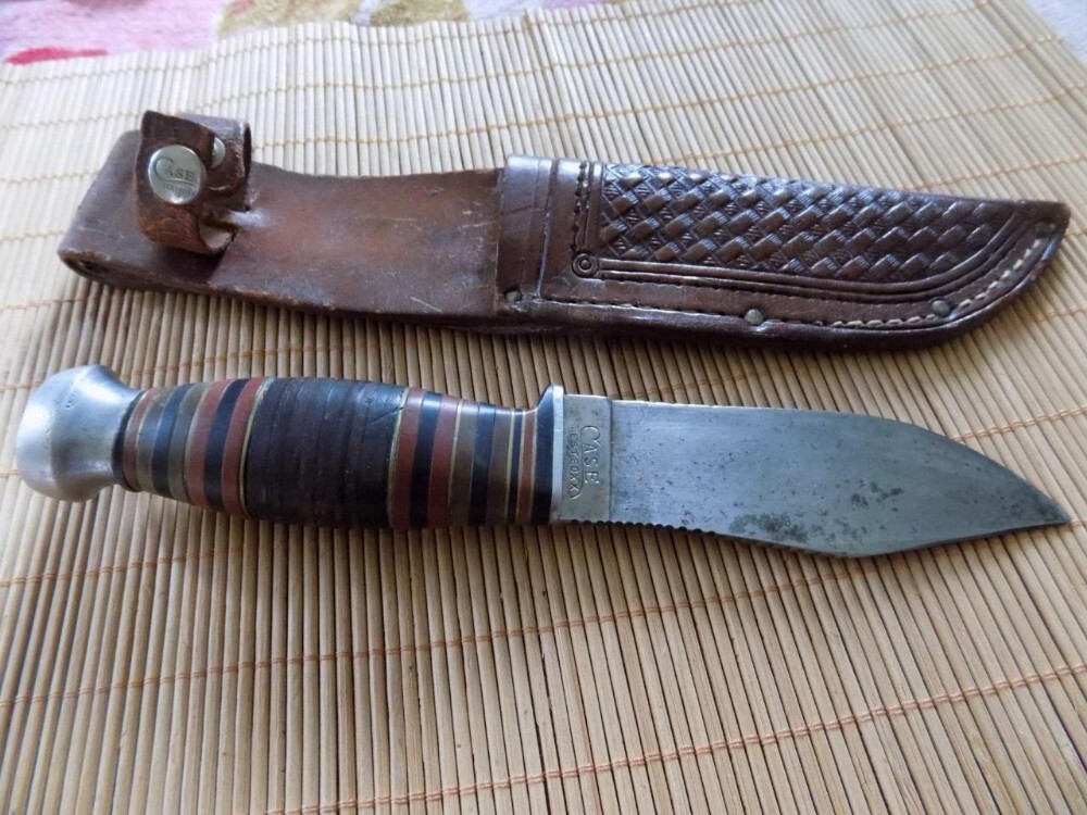 Used CASE Tested XX Scout Fixed Blade Knife and original sheath.