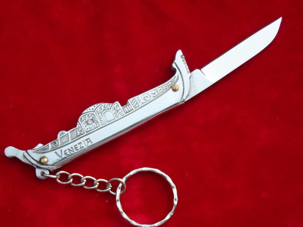 Vintage Italian Venezia Gondola Boat Switchblade Keychain Knife