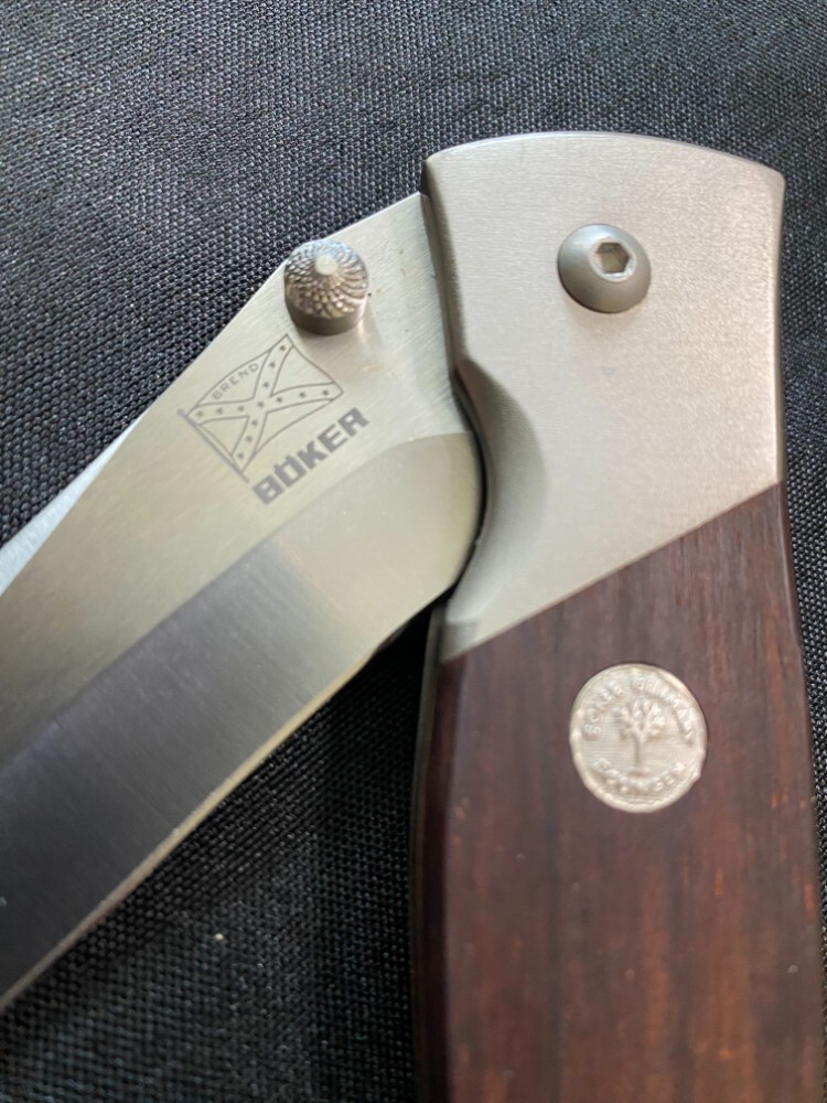 Boker Tree Brand Classic Model 2056 folding knife