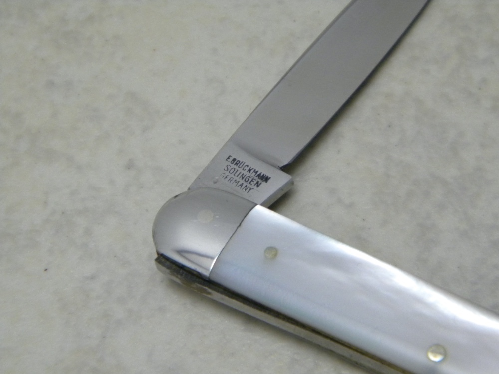 E Bruckmann Solingen Germany Pearl Small Equal End Pen Knife - C. 1891-1956