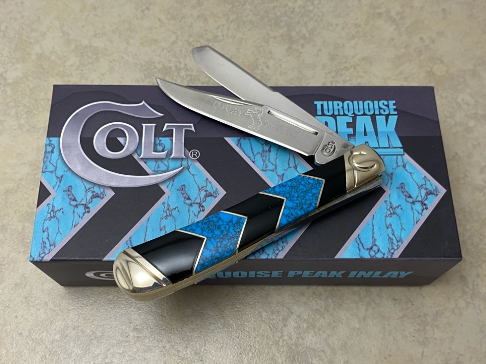 Colt CT 627 Turquoise Peak Inlay Trapper Knife in Box