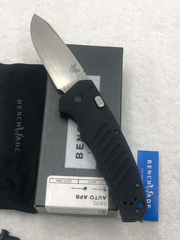 Benchmade 6800 Auto APB Push Button Automatic Knife New In Box Discontinued