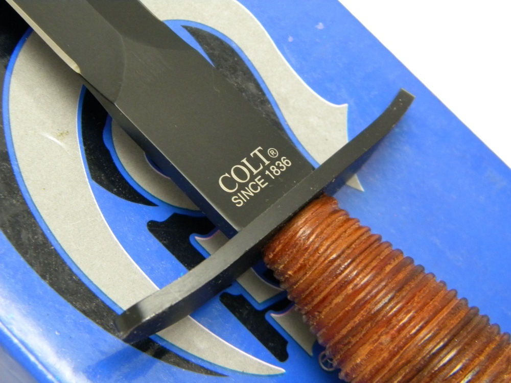 Colt CT280 440 SS Stacked Leather Fairbairn Sykes Fighting Knife in Box