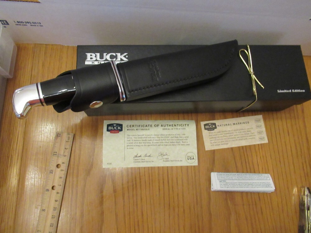 Buck 2009 Special Edition Buffalo Horn Fixed Blade Model # 119