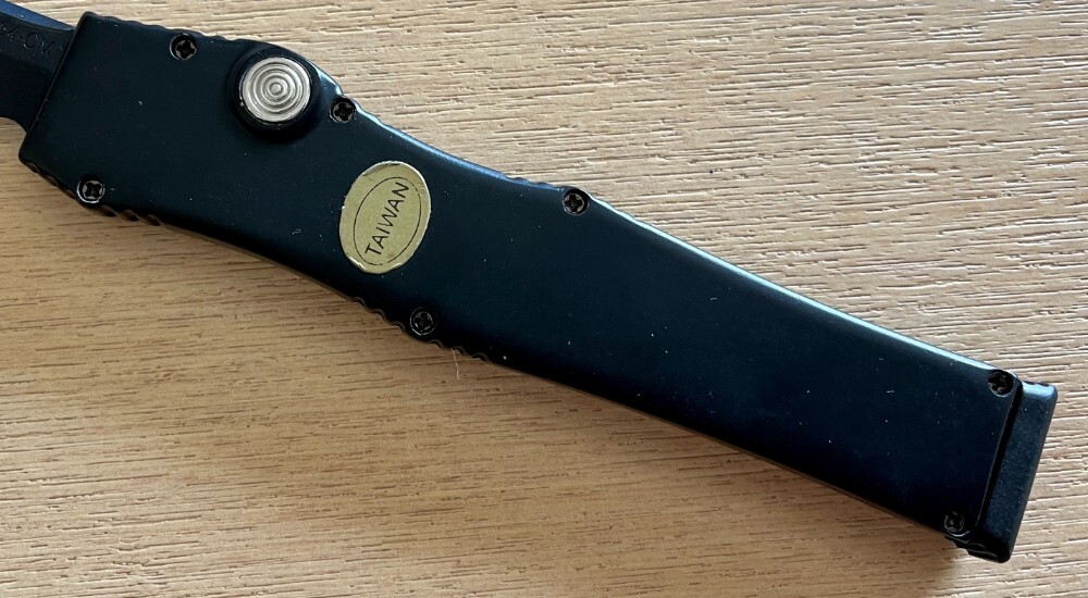 Microtech Halo 3 Clone Out The Front (OTF) Switchblade Knife, Black ...