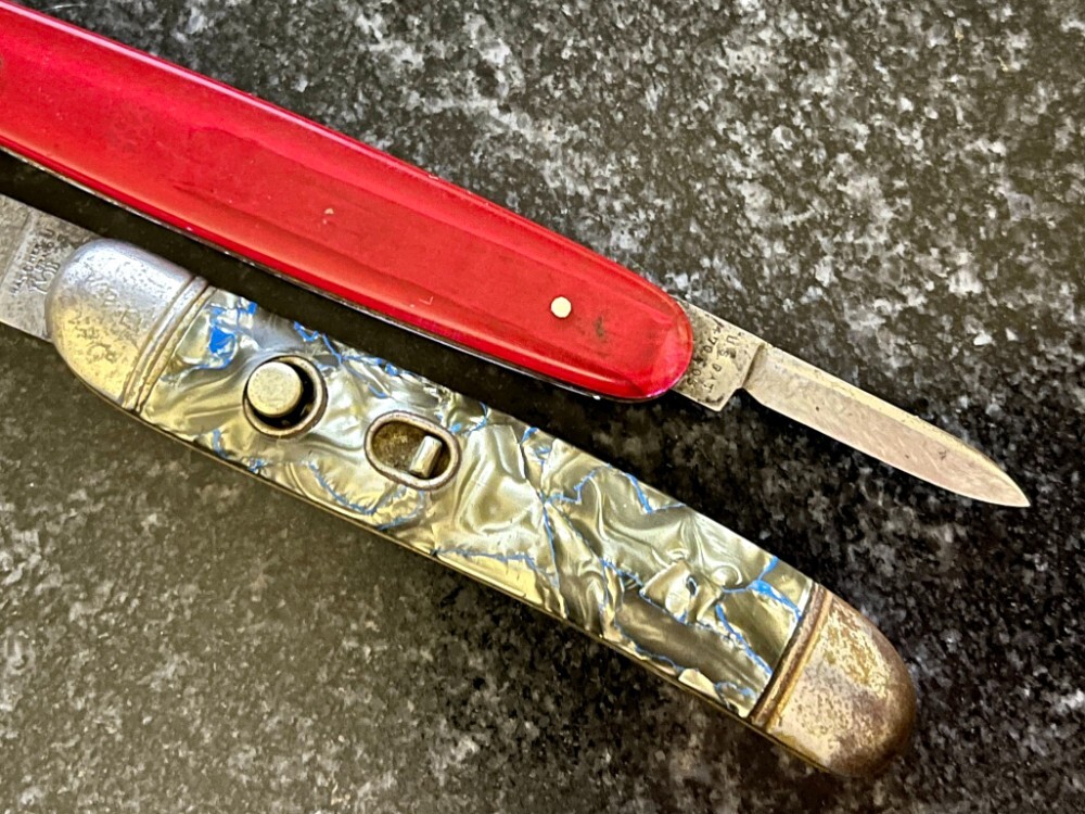 Group of 5 American Switchblades, Used