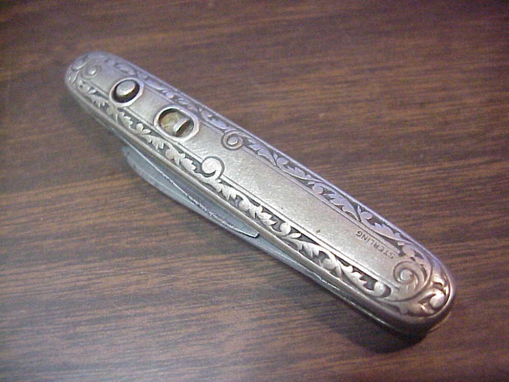 Schrade Cut Co small Sterling double switchblade