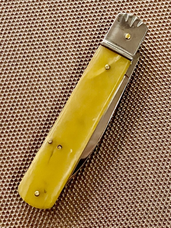 Lever Lock Springer Boker 712 Style