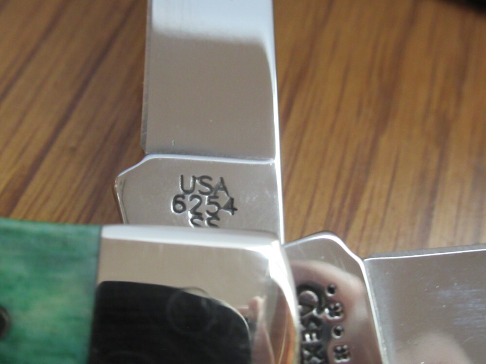 Case XX 2000 John Deere Trapper in Metal Tin Pattern # 6254 SS