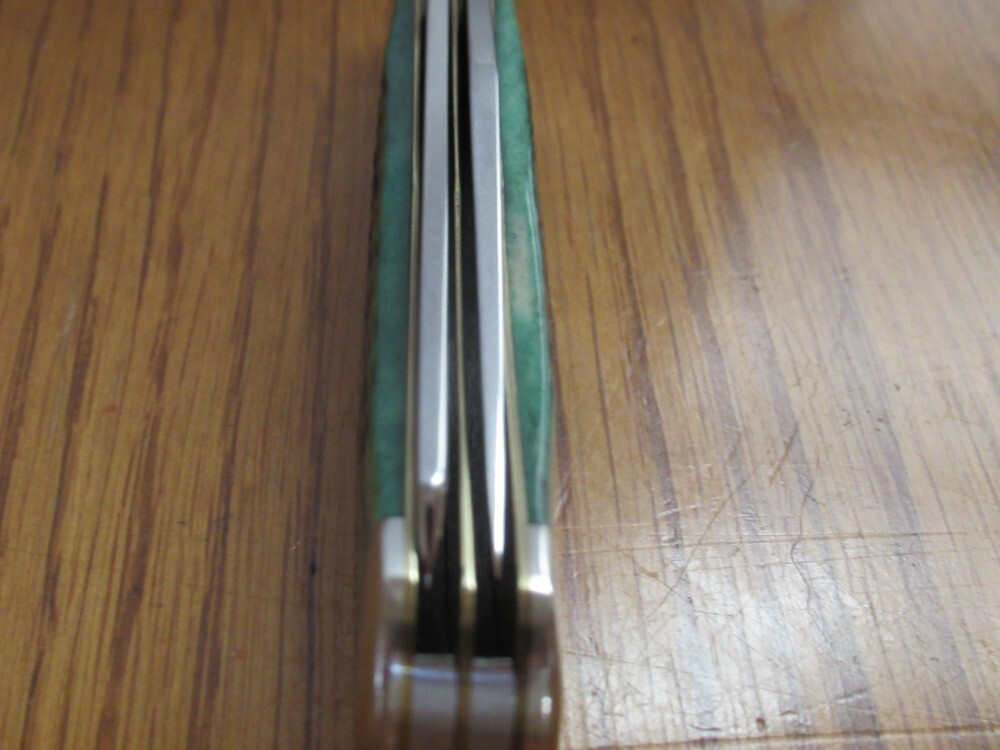 Case XX 2000 John Deere Trapper in Metal Tin Pattern # 6254 SS