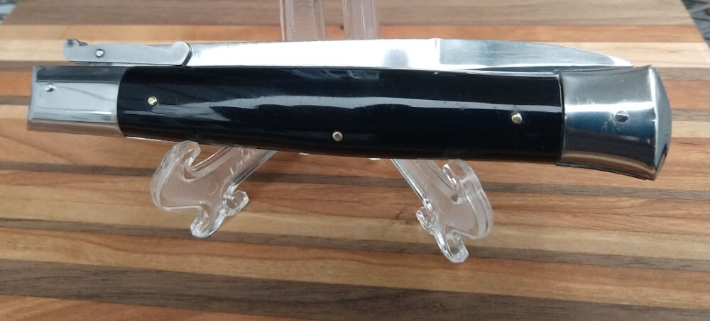Rizzuto Estileto Milano 11 inch swing Guard Switchblade Knife