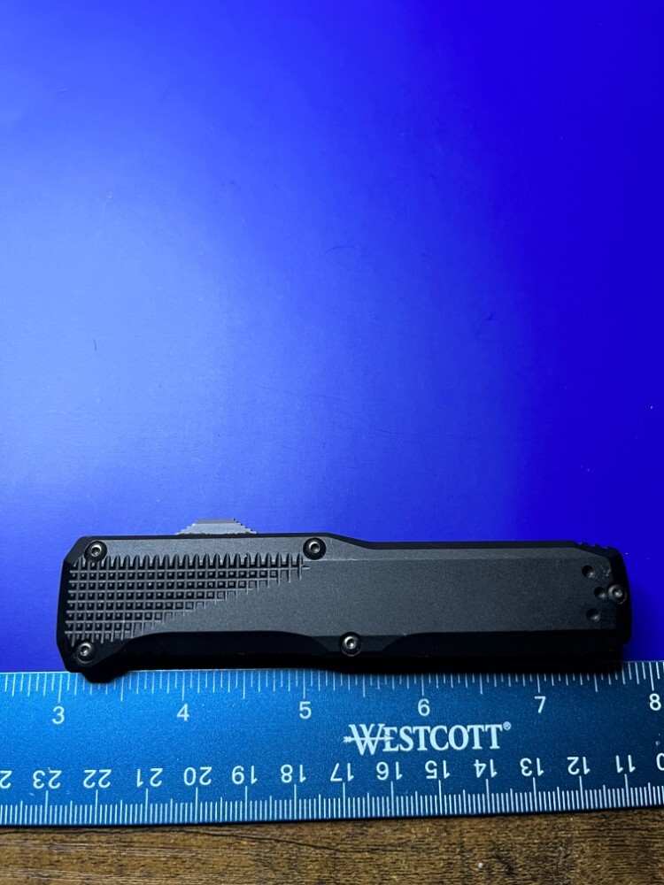 Benchmade 4600DLC Phaeton D/A OTF Automatic Knife Black