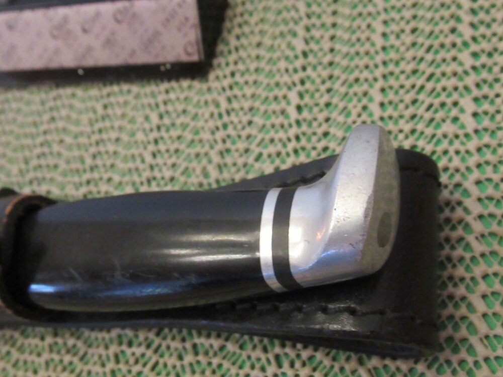 Case XX USA Era Black Composition Handle Model 2 Finn
