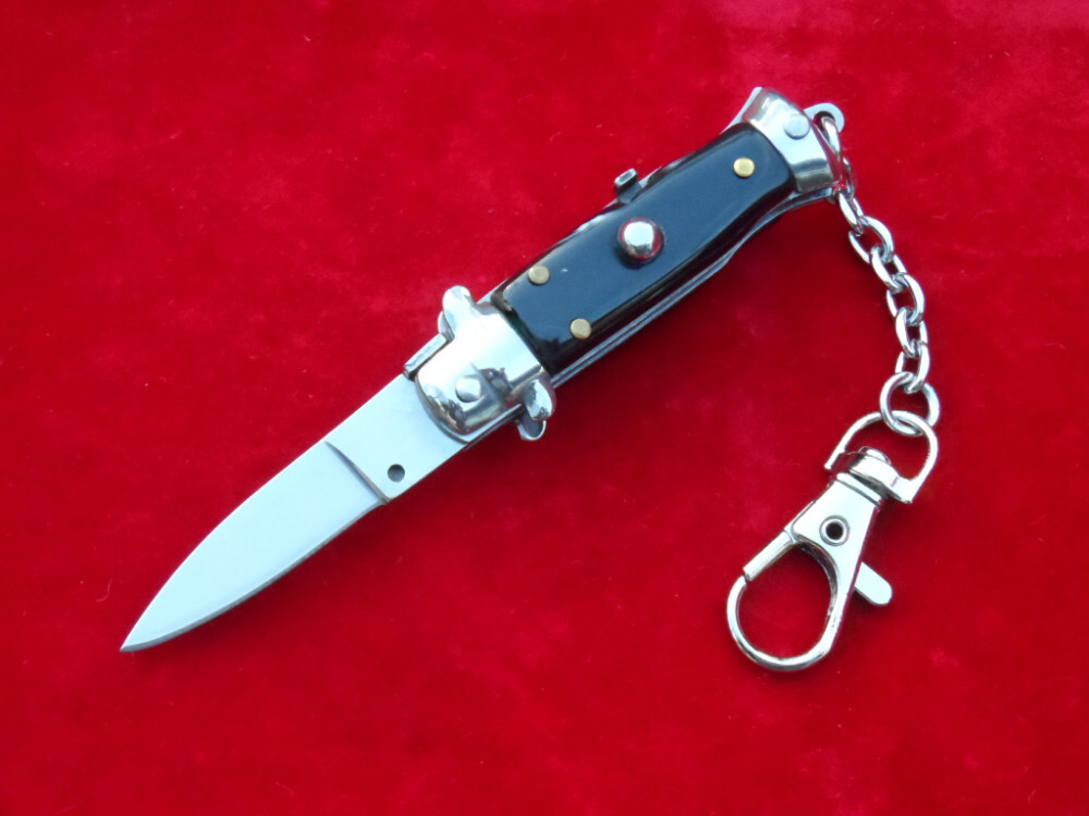 3-3/4" Italian automatic Wasp Body Black Horn Stiletto keychain ...