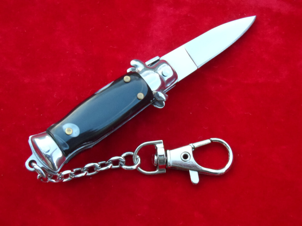 3-3/4" Italian automatic Wasp Body Black Horn Stiletto keychain ...
