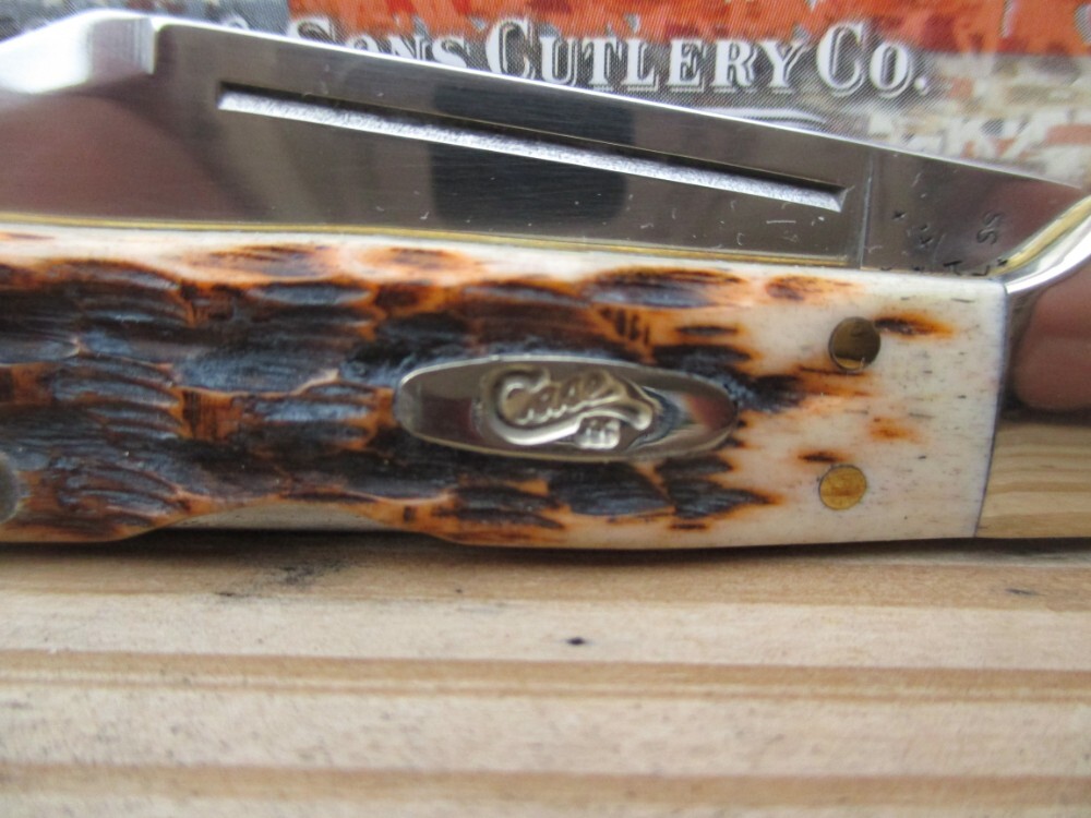 Case XX Amber Jigged Bone Mini Copperlock lockback knife