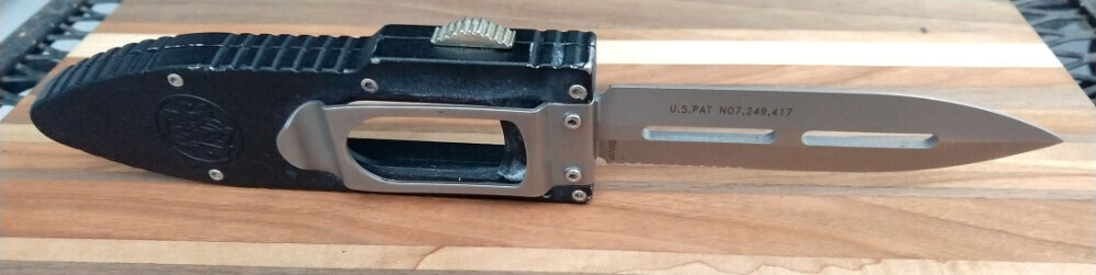 Smith & Wesson Viper Flip Out Gravity knife