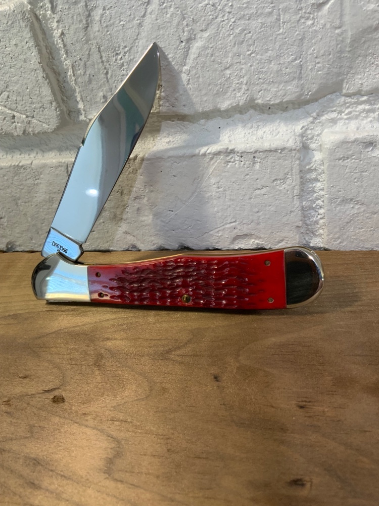 Case XX 1991 Collectors Club Red Bone Coke Bottle DR61066