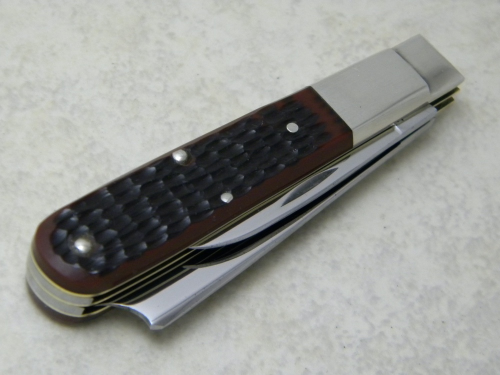 Case XX USA 7 Dot 1973 Delrin 6205R One Arm Razor Barlow Knife