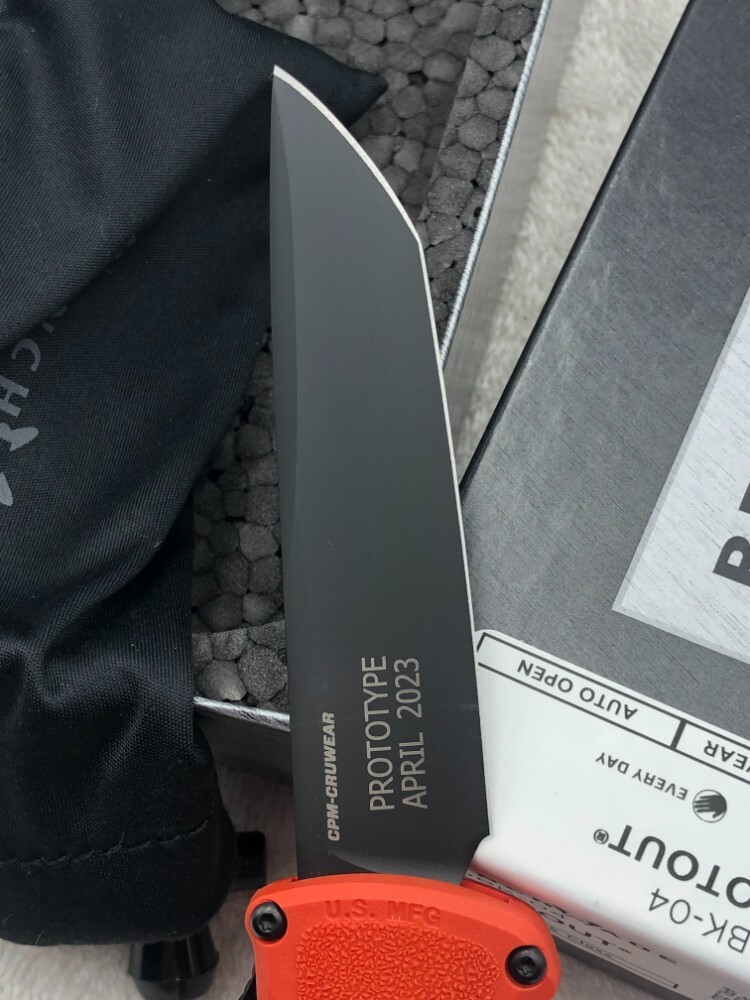 Benchmade Shootout 5370BK-04 Prototype Dual Action Out The Front ...