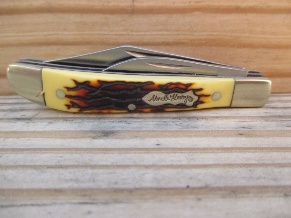 Schrade Uncle Henry Small Jack Knife Model 1112445