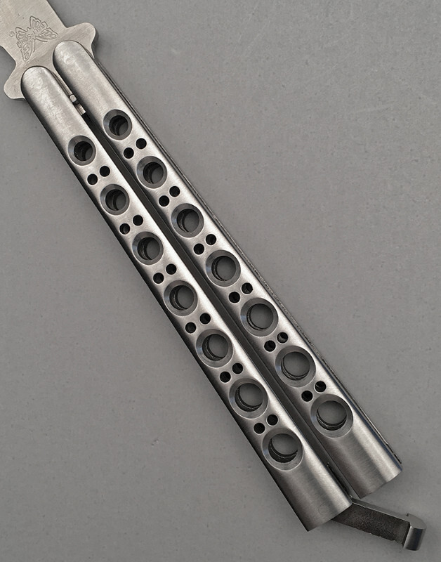 Benchmade Model 45 Balisong Butterfly knife, FLAWLESS N.I.B., serrated ...