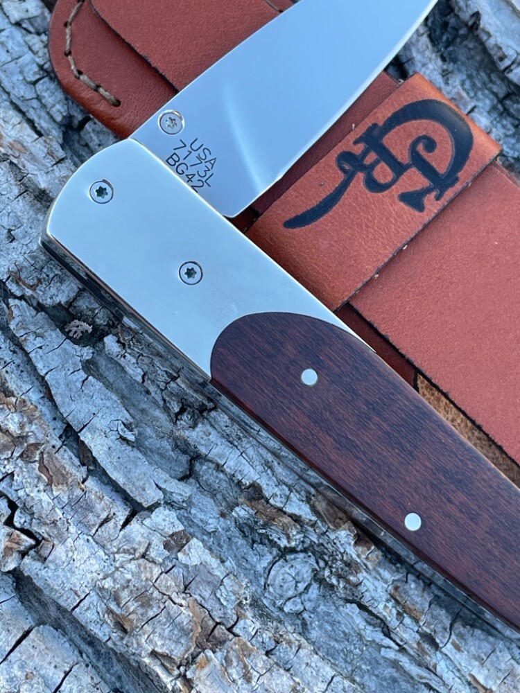 CASE XX ** SMOOTH SNAKEWOOD BG 42 SLIMLOCK W/LEATHER SHEATH