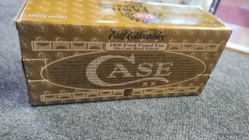 Case Die Cast 1936 Ford Panel Truck Bank