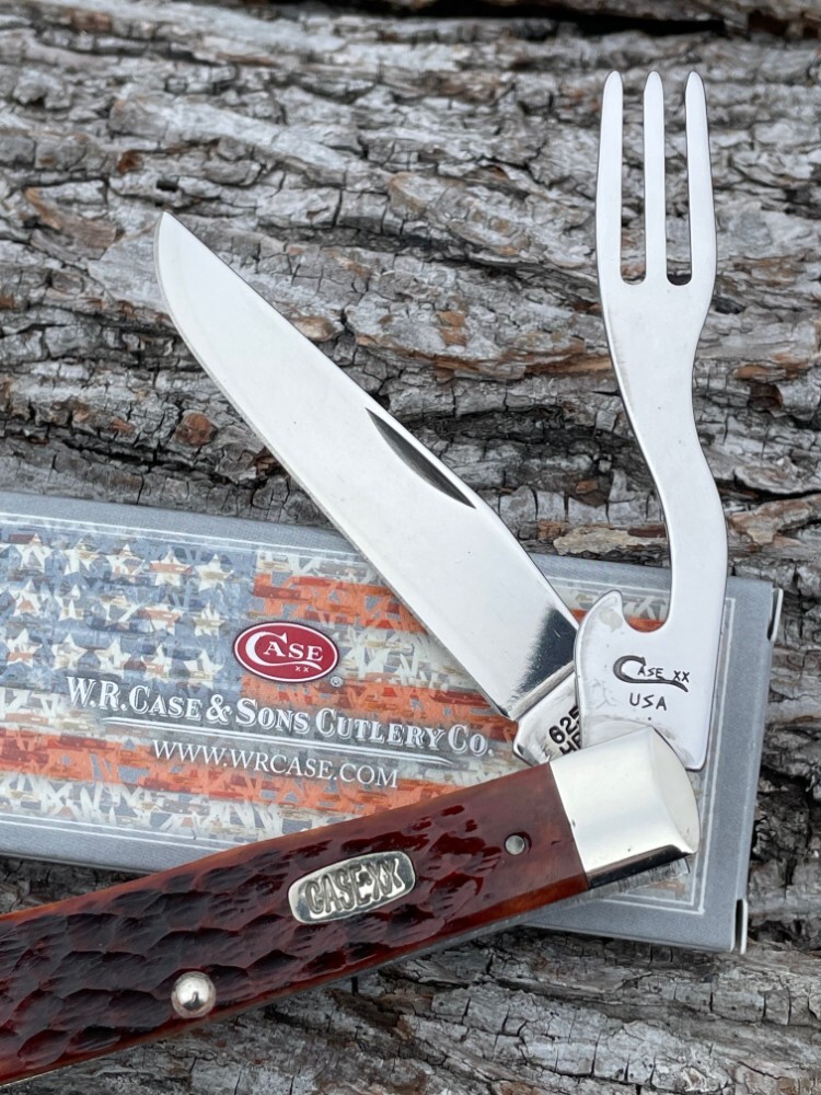 CASE XX ** 1999 CHESTNUT BONE HOBO