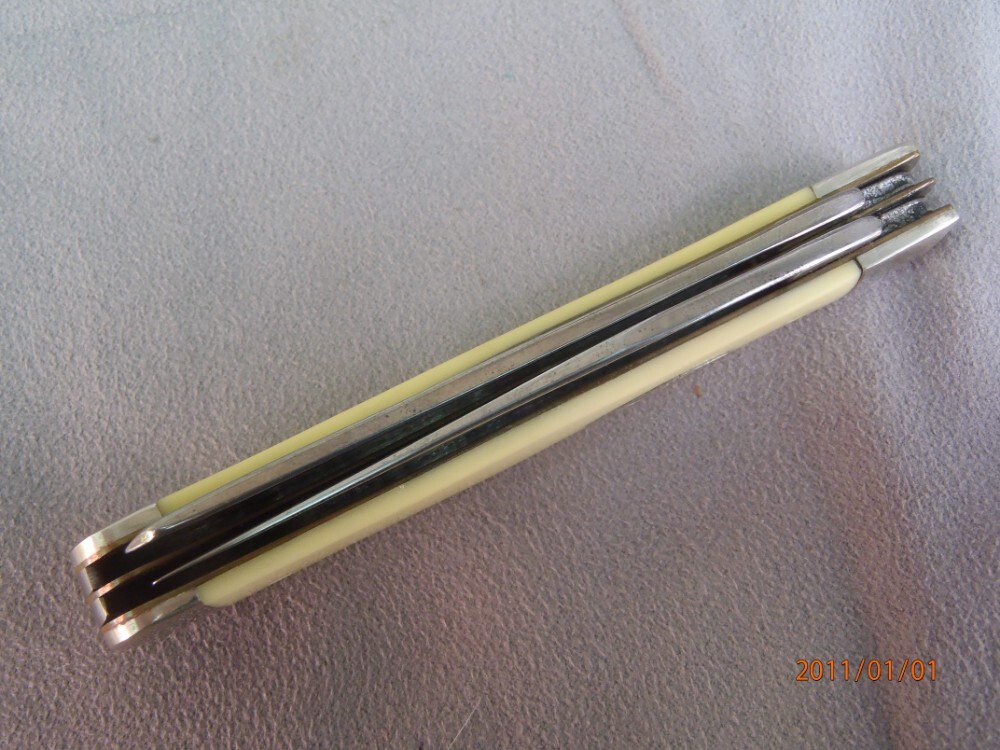 Case XX 3254 Trapper with Yellow Composite Handles 1990