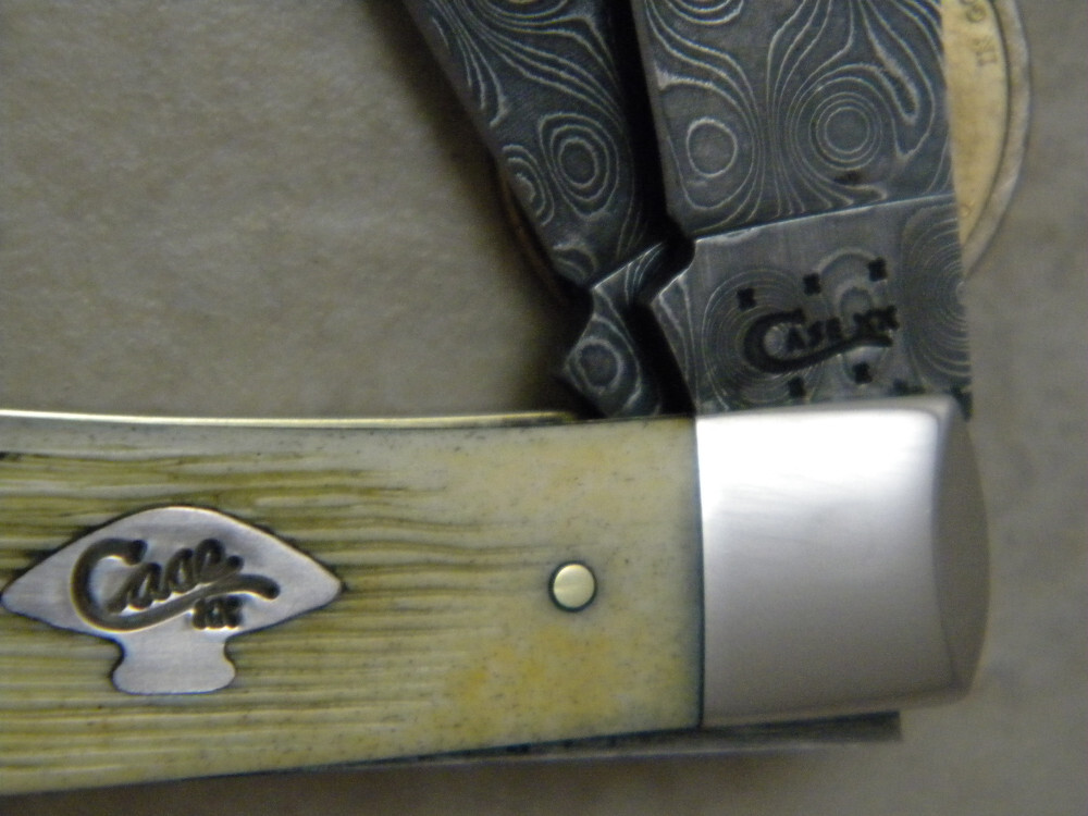 Case XX USA 2015 Raindrop Damascus 6254 DAM Barn Board Trapper Knife