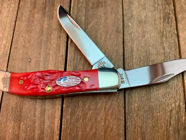 Case Pocket Hunter 2020 Shot Show Special Dark Red Standard Jigged Bone