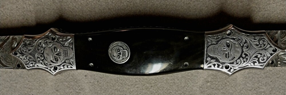 Double Dagger Fighting Knife with Damascus Blades.