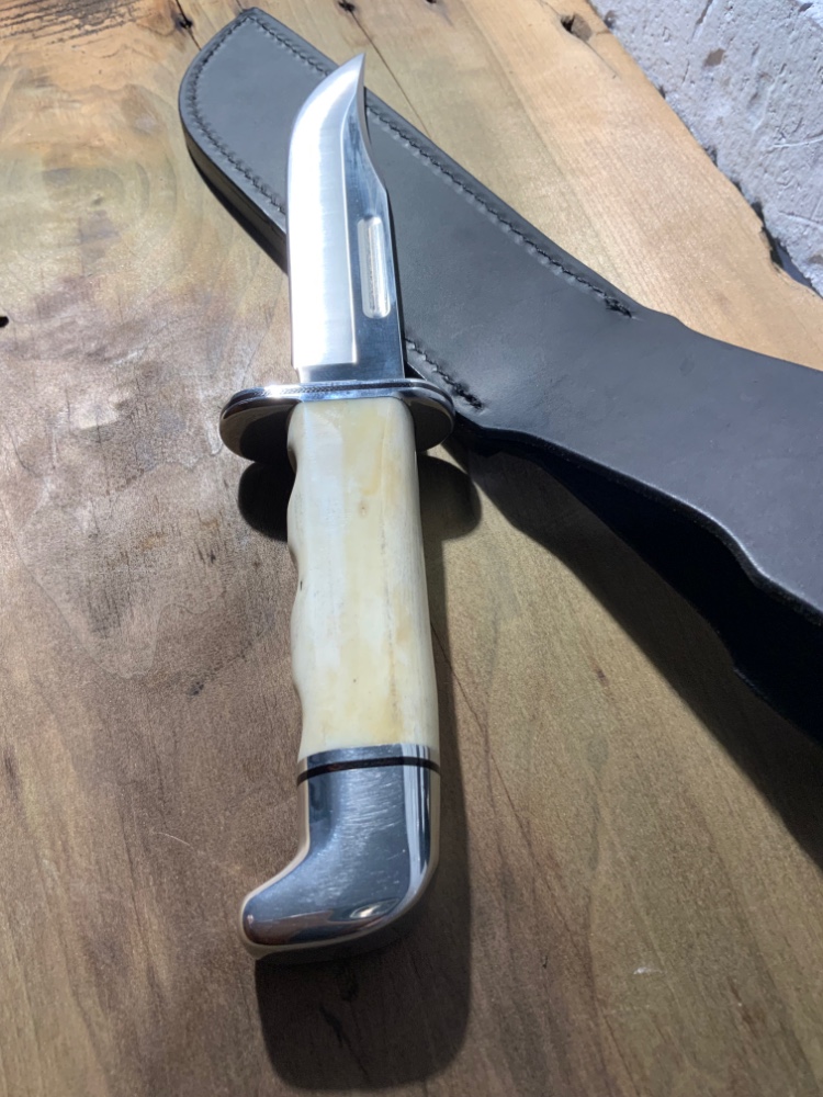 Buck USA 119 White Bone Handles