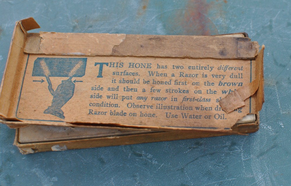 Winner Razor Hone Dual Side Never Used Tattered Box 1920's?