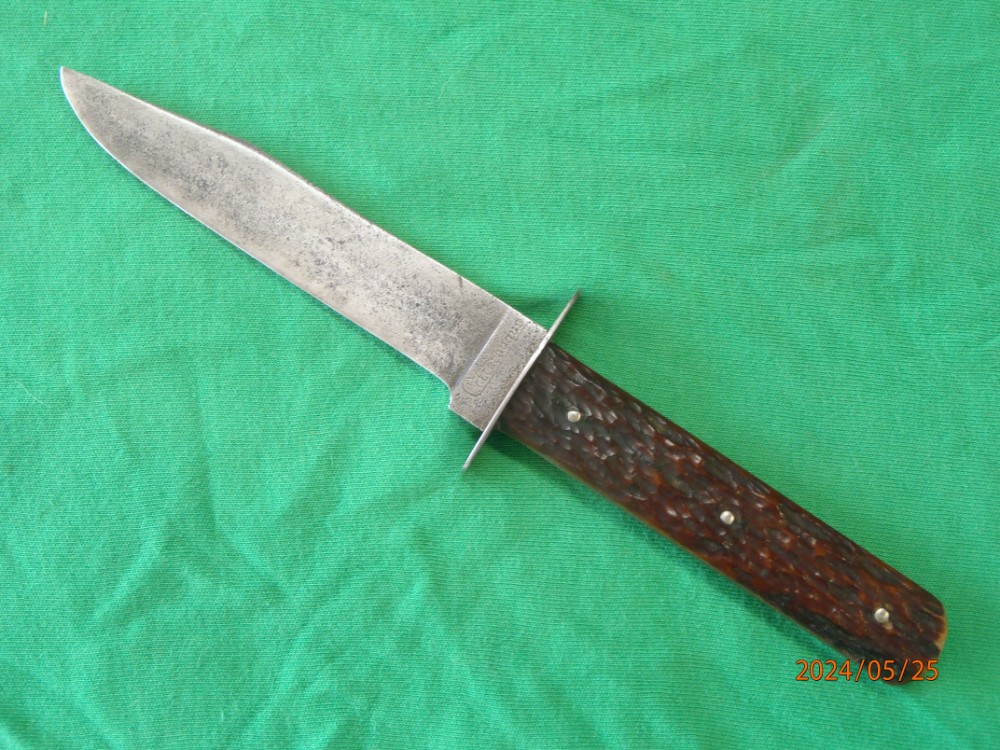 Cattaraugus Outers Knife Bone