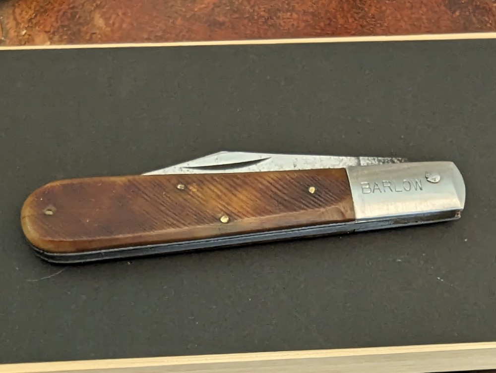 Vintage Saw Cut Bone Handle Sabre Grand Daddy Barlow