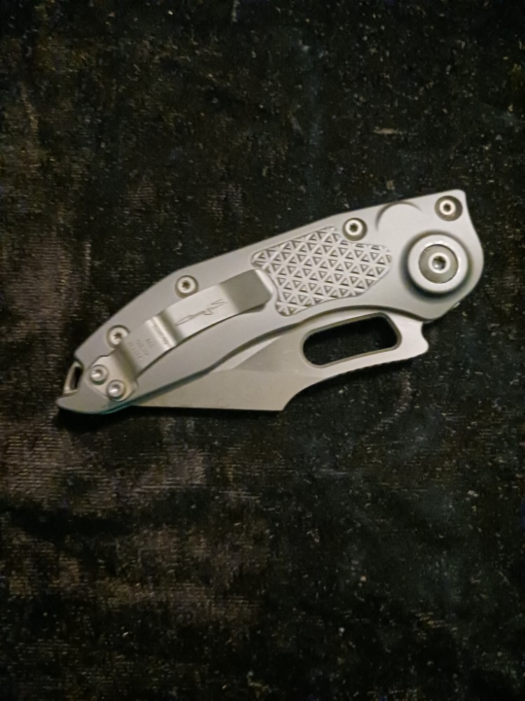 STITCH SHADOW FULL SERRATED AUTO